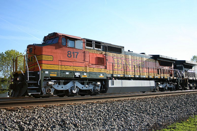 BNSF 817
